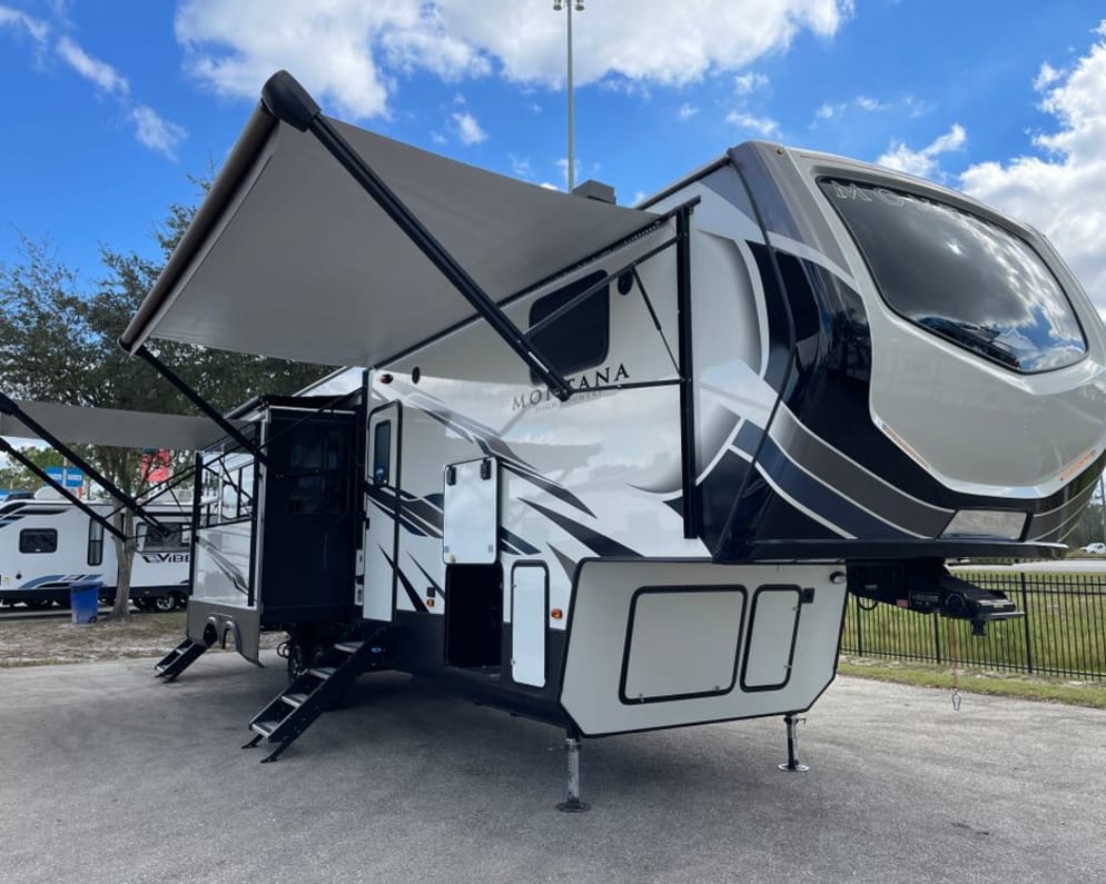 2021 Fifth Wheel RV for Rent in Palmer, Alaska - RVUSA.com