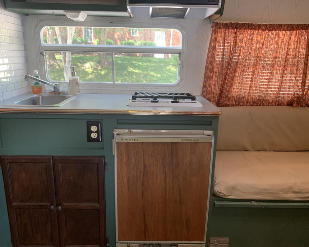 2000 Travel Trailer RV for Rent in WAKE FOREST, North Carolina - RVUSA.com