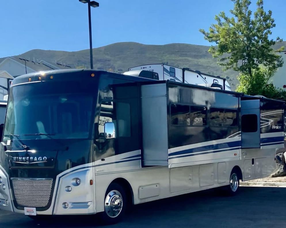 Class A RV for Rent in Brentwood, California - RVUSA.com