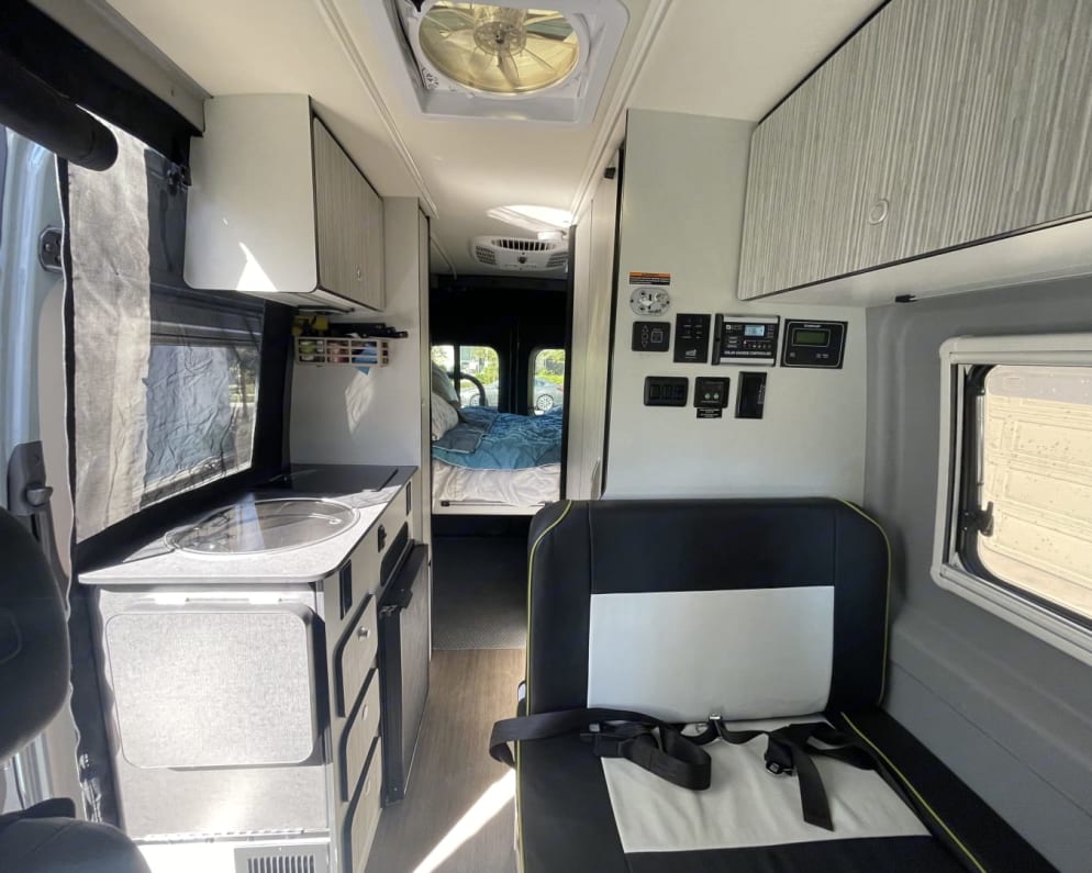 2020 Class B RV for Rent in San Francisco/Oakland, California - RVUSA.com