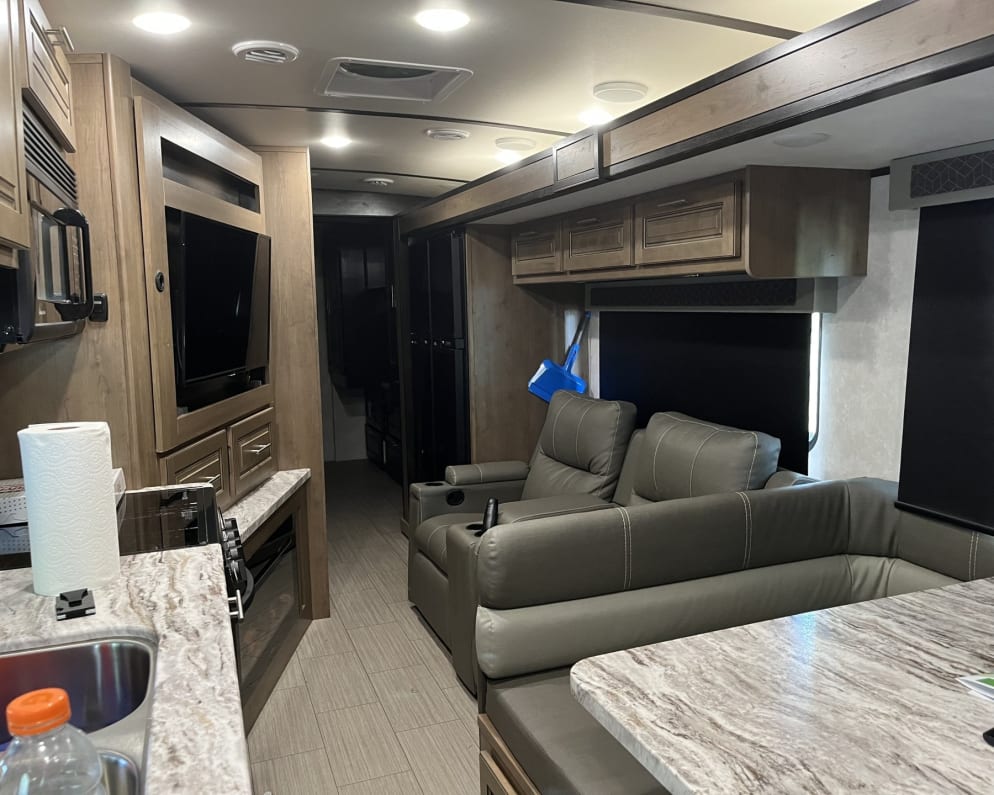 2020 Class A RV for Rent in Orlando, Florida - RVUSA.com