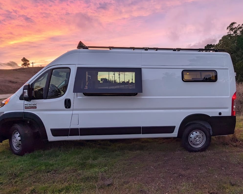 2022 Class B RV for Rent in Pacifica, California - RVUSA.com