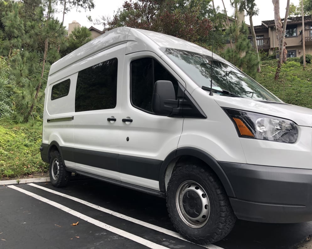 2018 Class B RV for Rent in los angeles, California - RVUSA.com
