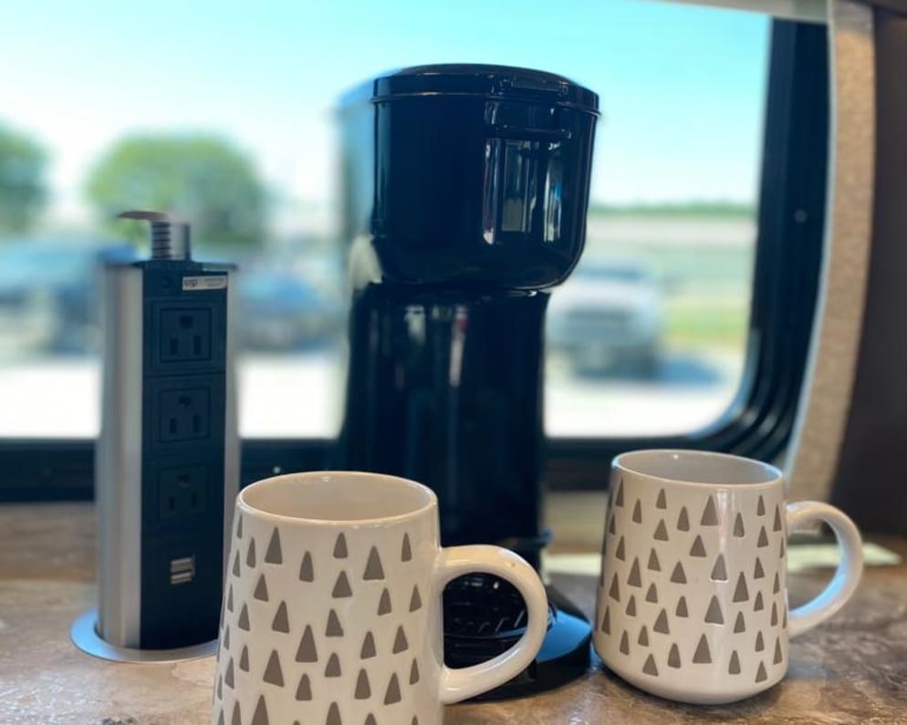 2022 Thor Motor Coach Chateau Class C RV for Rent in Spring, Texas ...