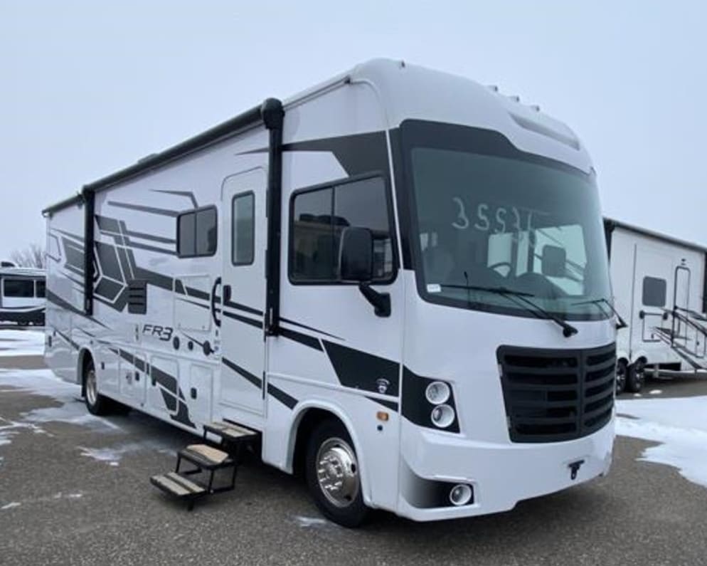 Class A RV for Rent in Ruskin, Florida - RVUSA.com