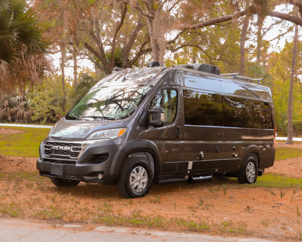Class B RV for Rent in St. Petersburg, Florida - RVUSA.com