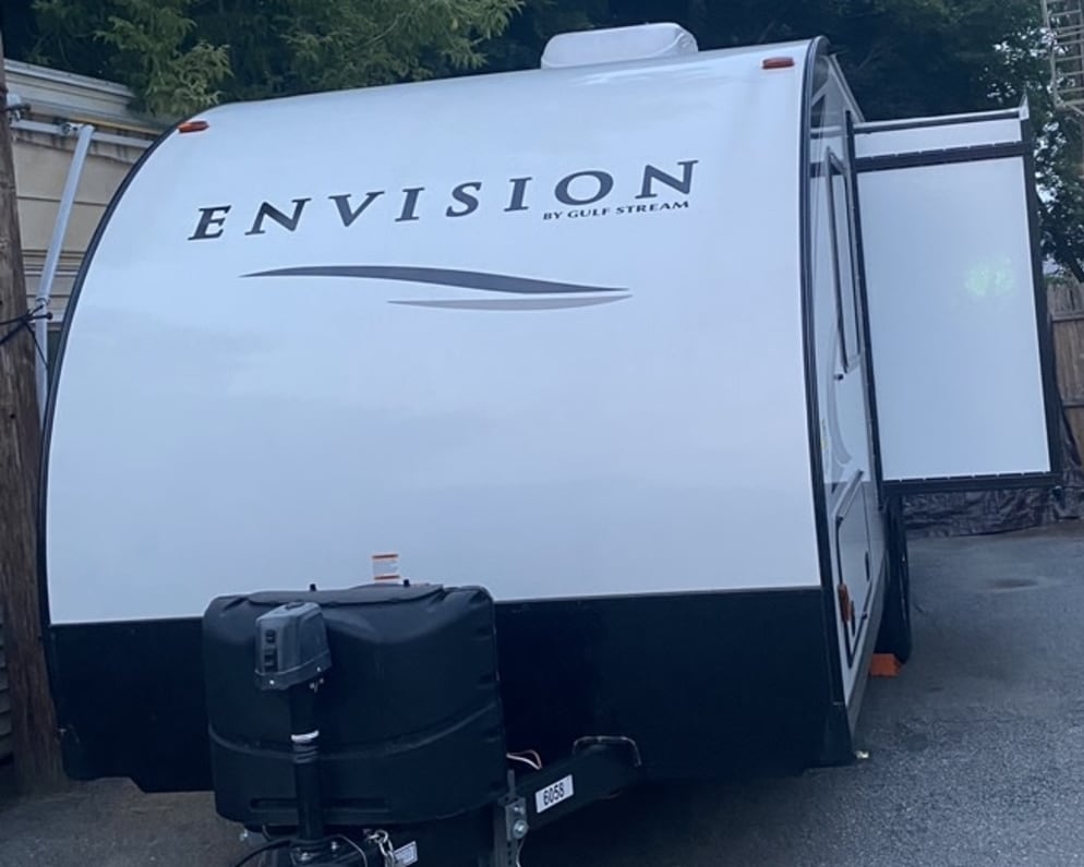 Truck Camper RV for Rent in Pawtucket, Rhode Island - RVUSA.com