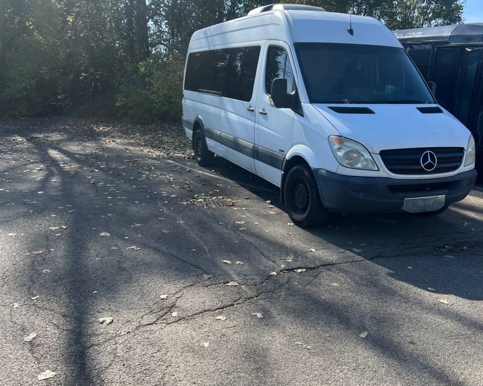 2013 Class C RV for Rent in Whitehall, Ohio - RVUSA.com