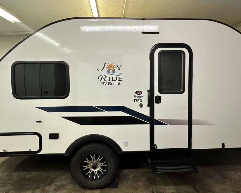 2023 Travel Trailer RV for Rent in Springfield, MO - RVUSA.com