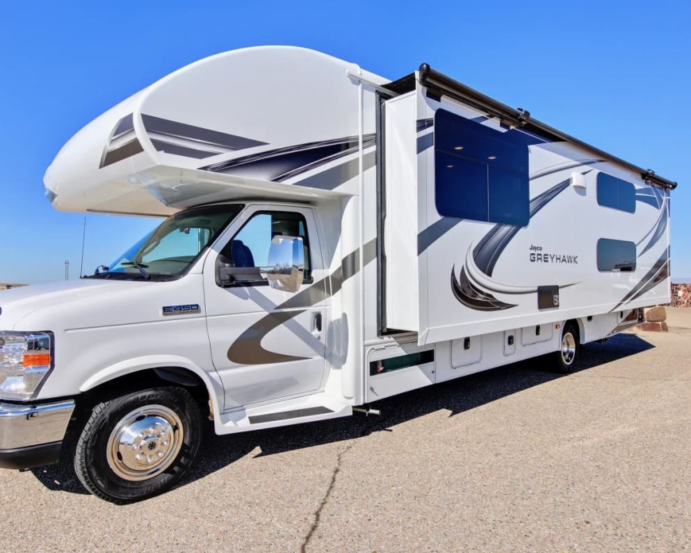 Class C RV for Rent in Oviedo, Florida - RVUSA.com