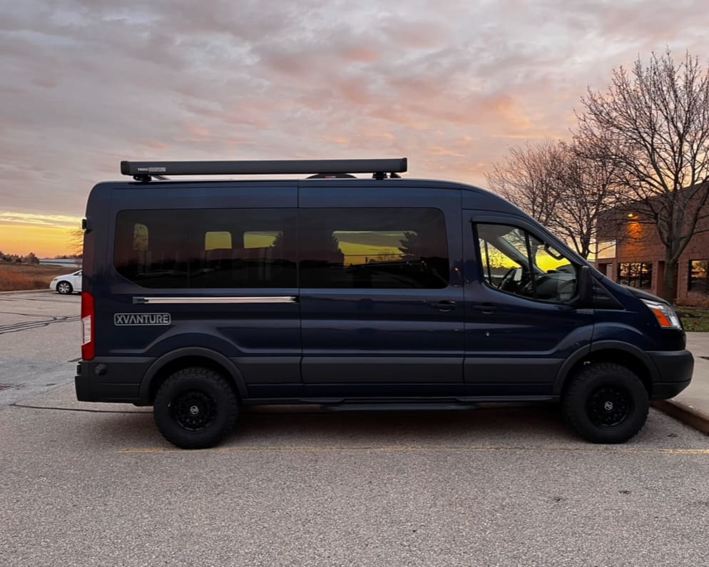 2015 Class B RV for Rent in Phoenix, Arizona - RVUSA.com