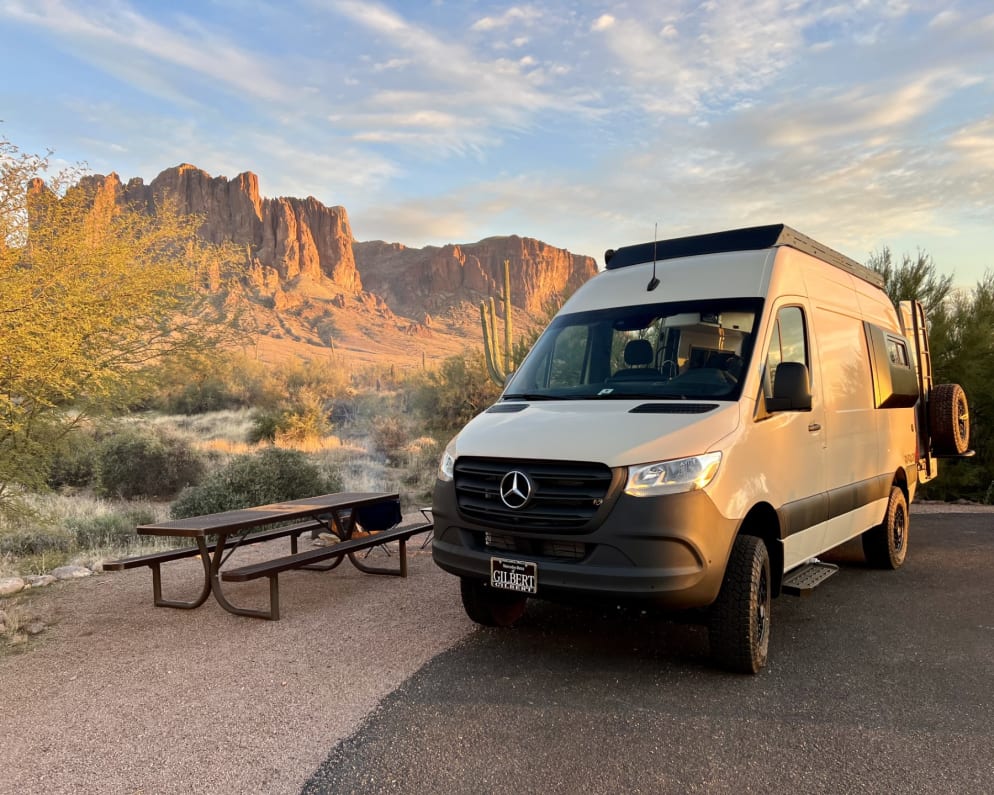 Class B RV for Rent in Gilbert, Arizona - RVUSA.com