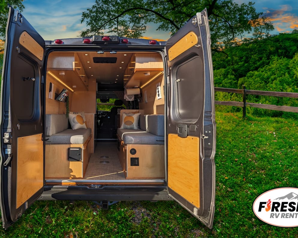 2022 Class B RV for Rent in Fletcher, North Carolina - RVUSA.com