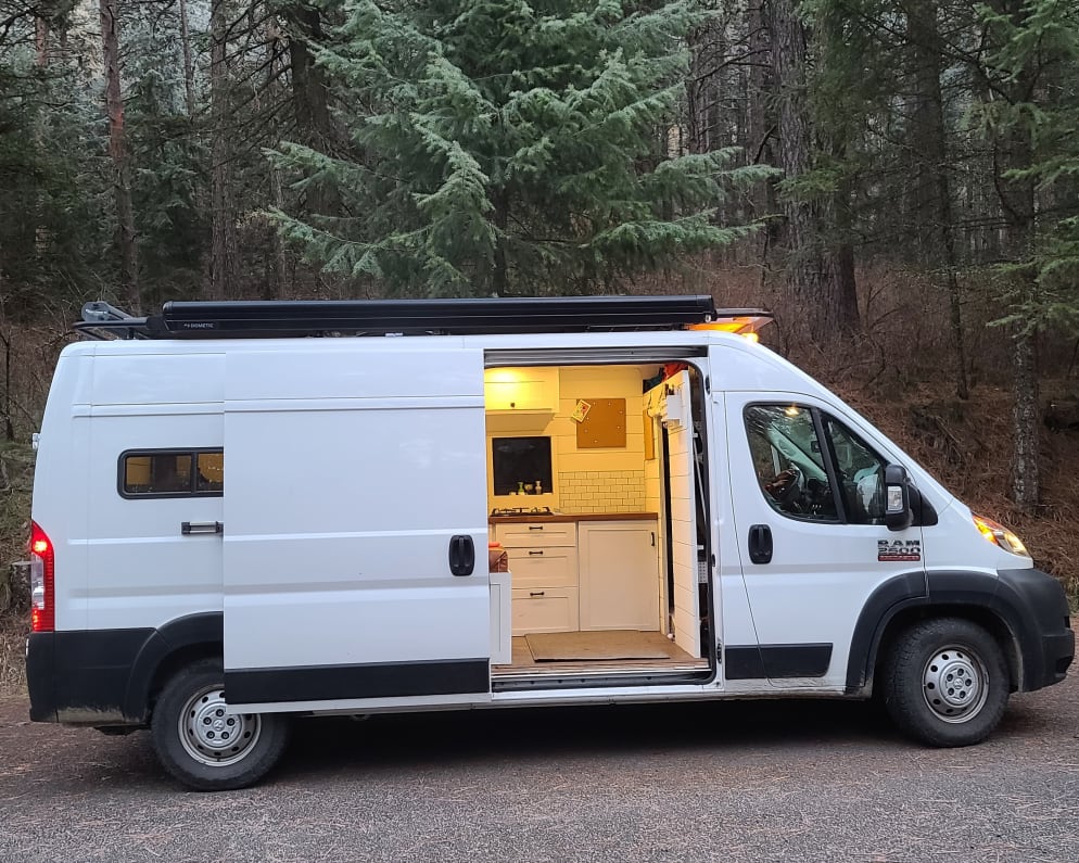 2019 Class B RV for Rent in Pullman, Washington - RVUSA.com