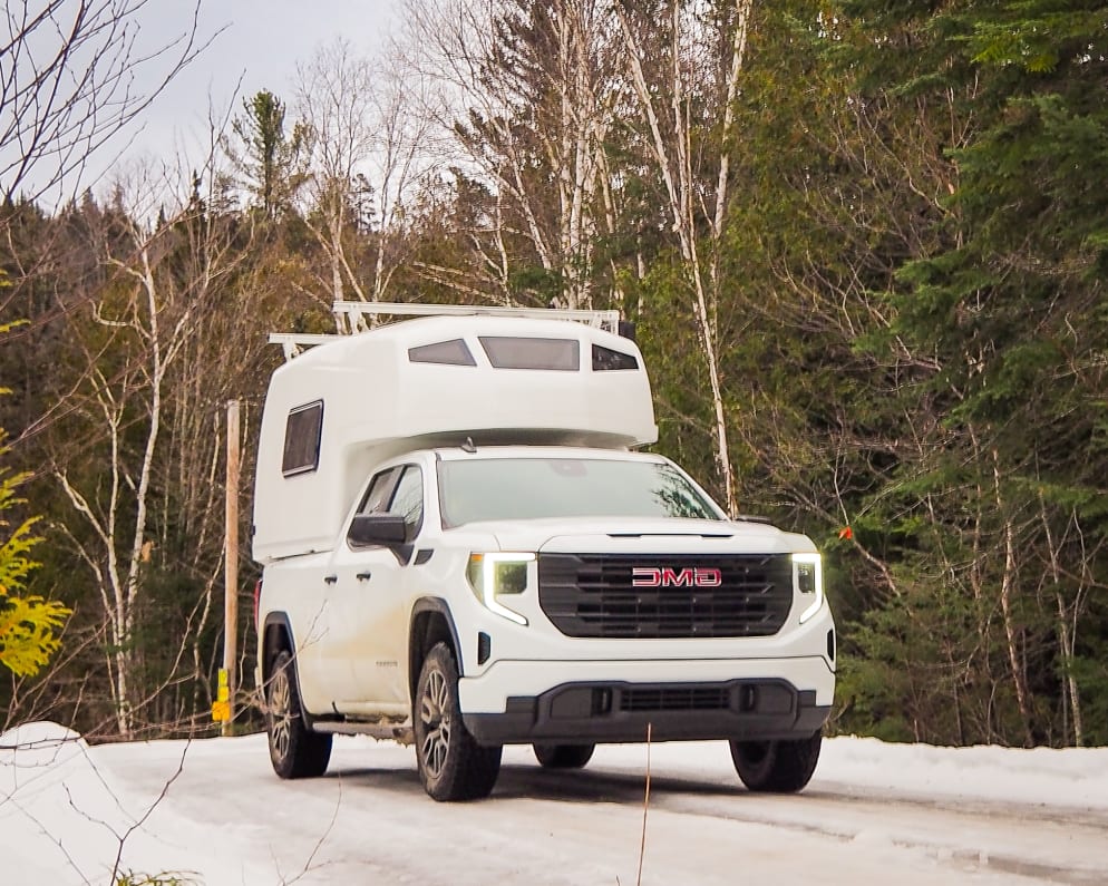 2024 Truck Camper RV for Rent in Montreal, Quebec - RVUSA.com
