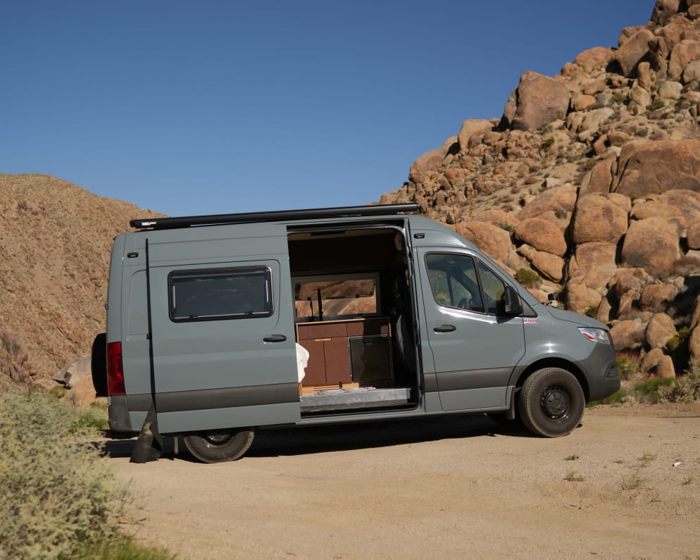 2021 Mercedes-Benz Sprinter Class B RV for Rent in Los Angeles ...
