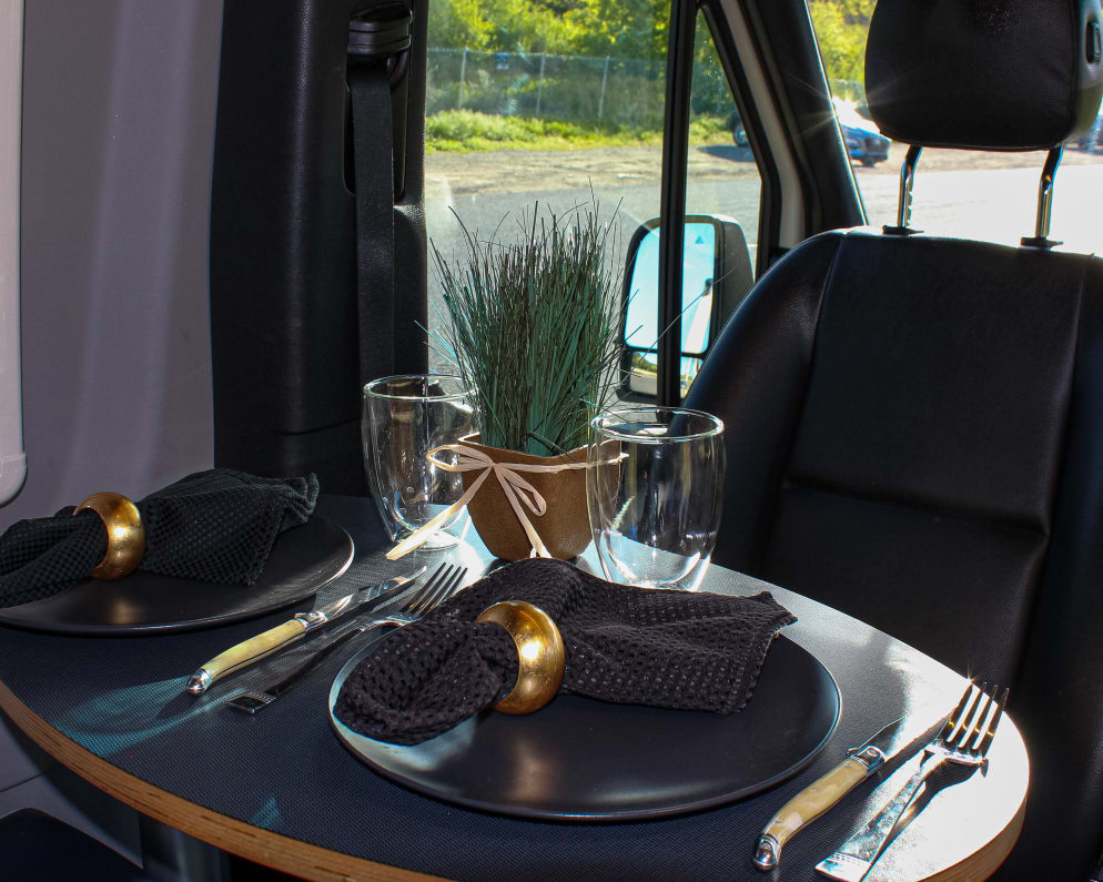 Class B RV for Rent in South Jordan, Utah - RVUSA.com