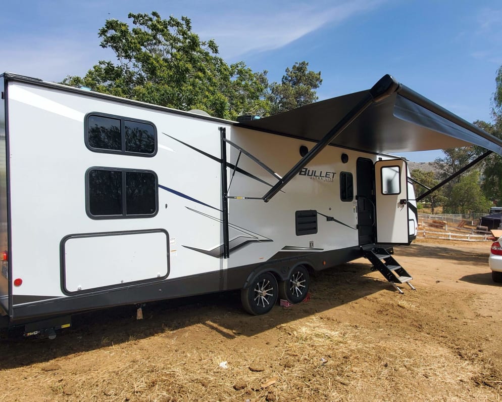 Travel Trailer RV for Rent in Hemet, California - RVUSA.com