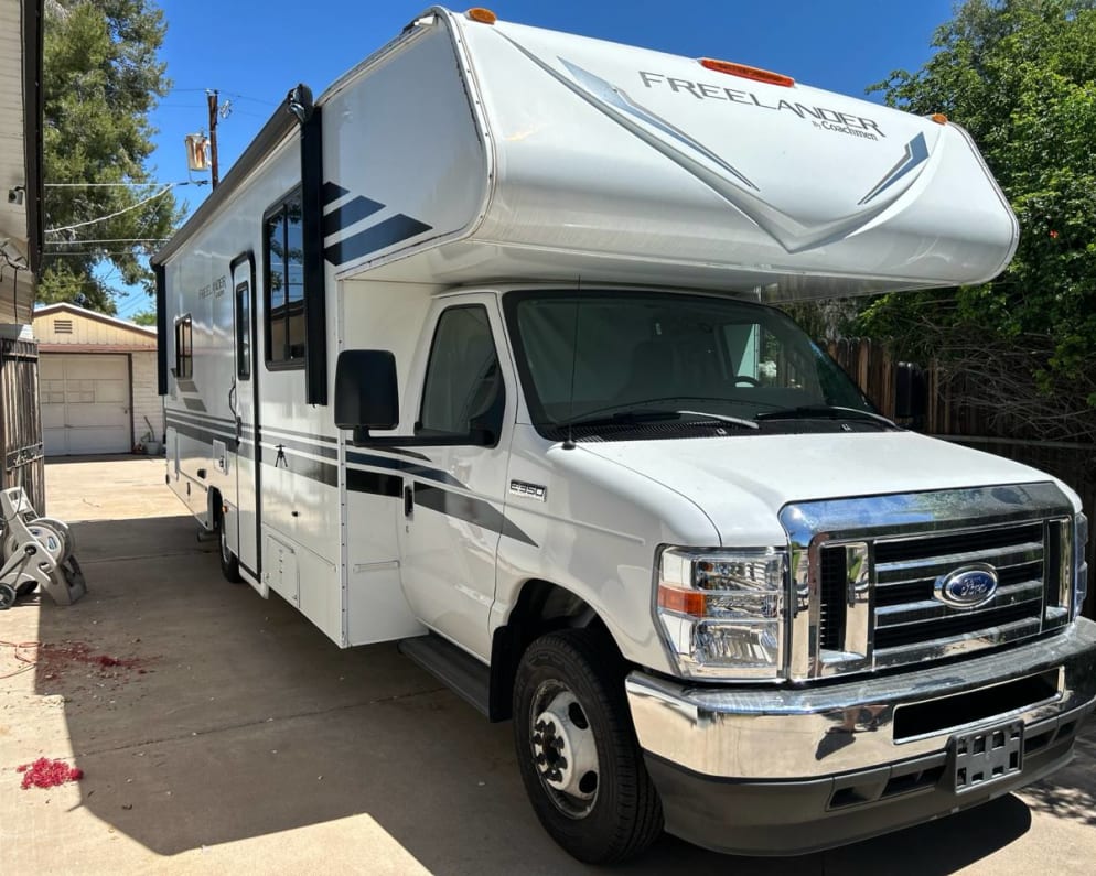 Class C RV for Rent in Phoenix, Arizona - RVUSA.com