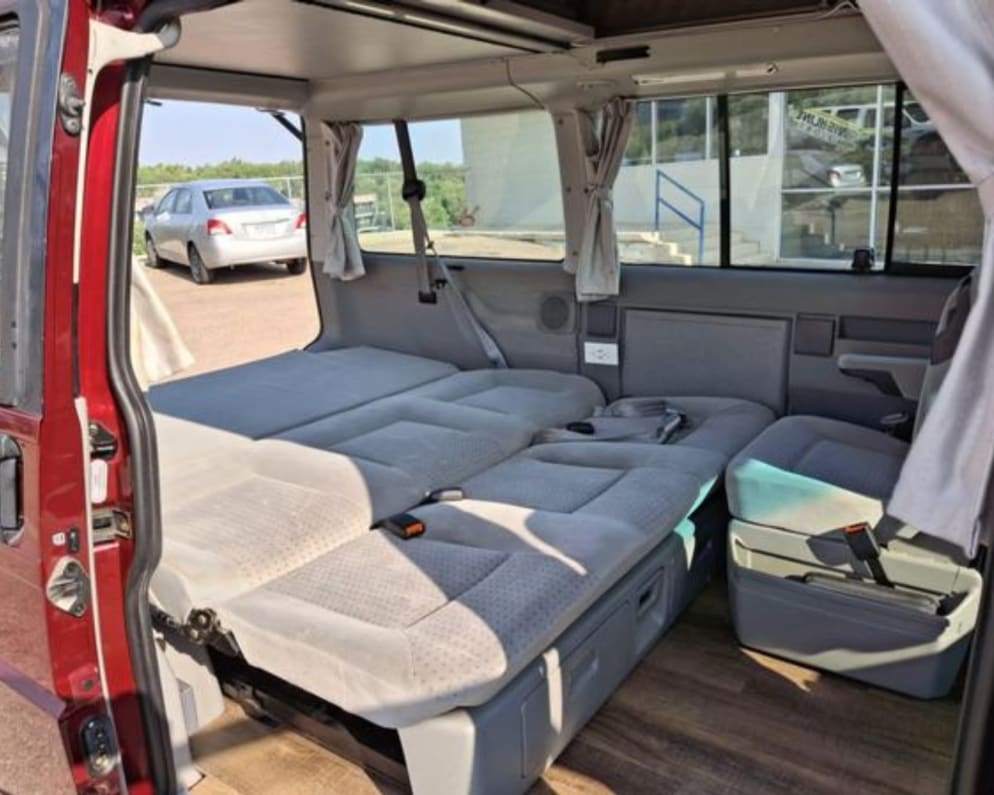 2001 Volkswagen Westfalia Class B RV for Rent in Colorado Springs ...