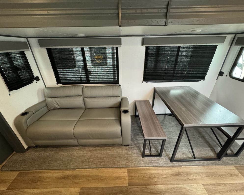 2022 Keystone Bullet 330BHS Travel Trailer RV for Rent in Austin, Texas ...