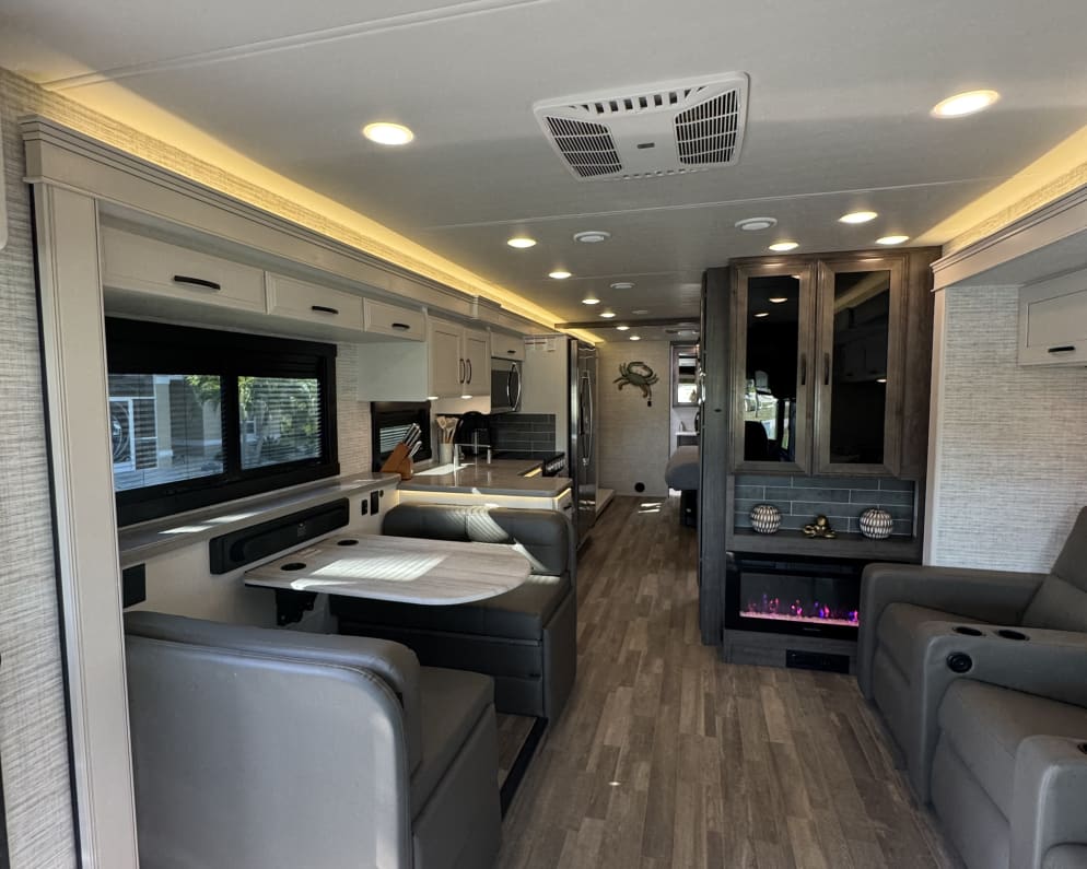 2025 Entegra Vision XL 36C Class A RV for Rent in Port Charlotte, FL ...