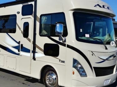 North Las Vegas RV Rentals - best deals in NV