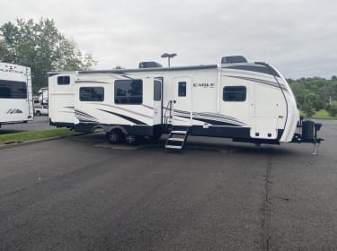 Albany RV Rentals - best deals in NY | Outdoorsy