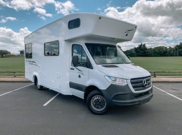 Top 25 New Zealand RV Rentals and Motorhome Rentals | Outdoorsy