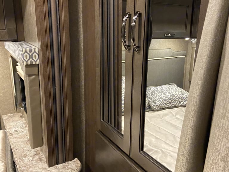 2020 Thor Daybreak Class C Rental in Liverpool, NY | Outdoorsy