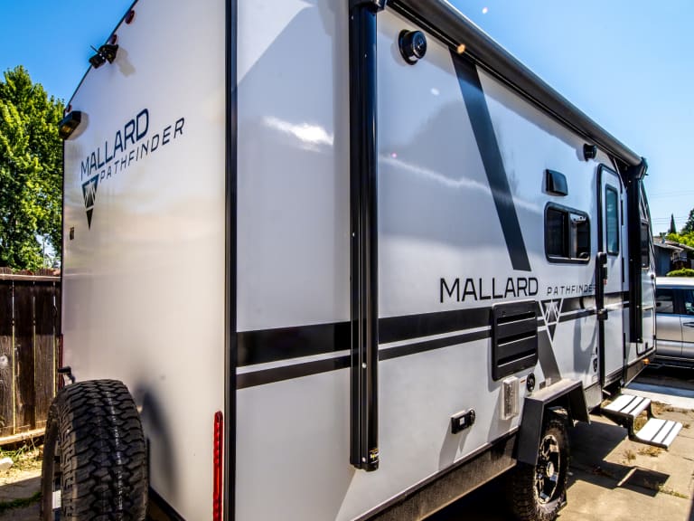 2023 Heartland RVs Mallard Pathfinder Travel trailer Rental in ...