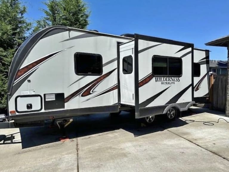 2020 Heartland RVs Wilderness Travel trailer Rental in Snohomish, WA ...