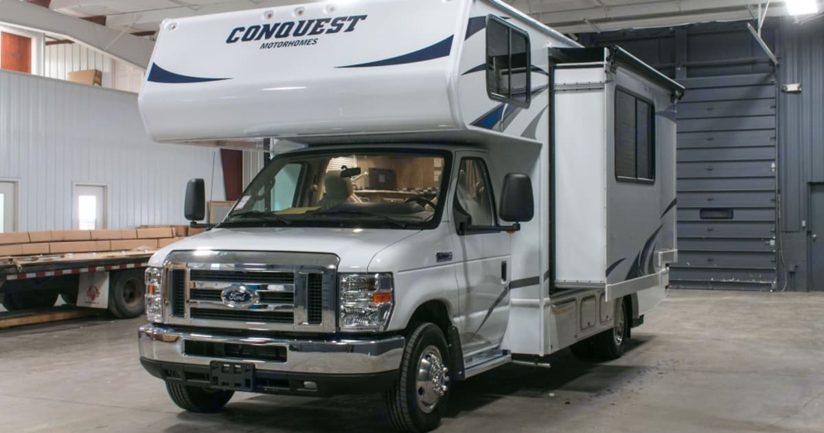 2017 Gulf Stream Conquest Class C Rental in Covington, GA | Outdoorsy