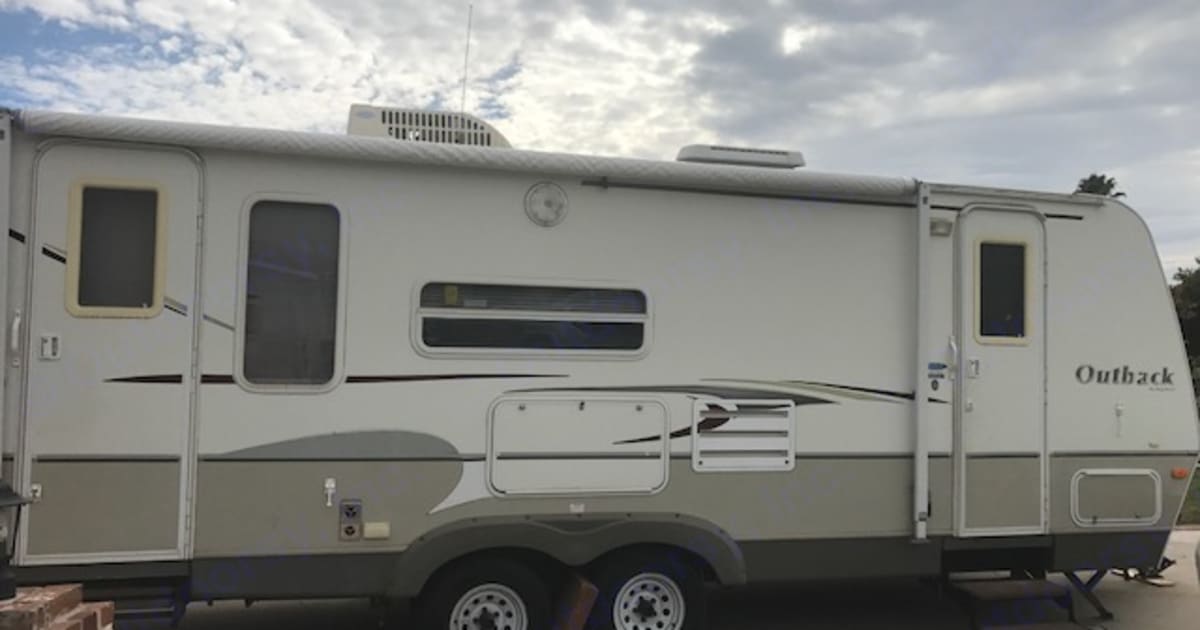 2010 Keystone Outback Travel trailer Rental in Murrieta, CA | Outdoorsy