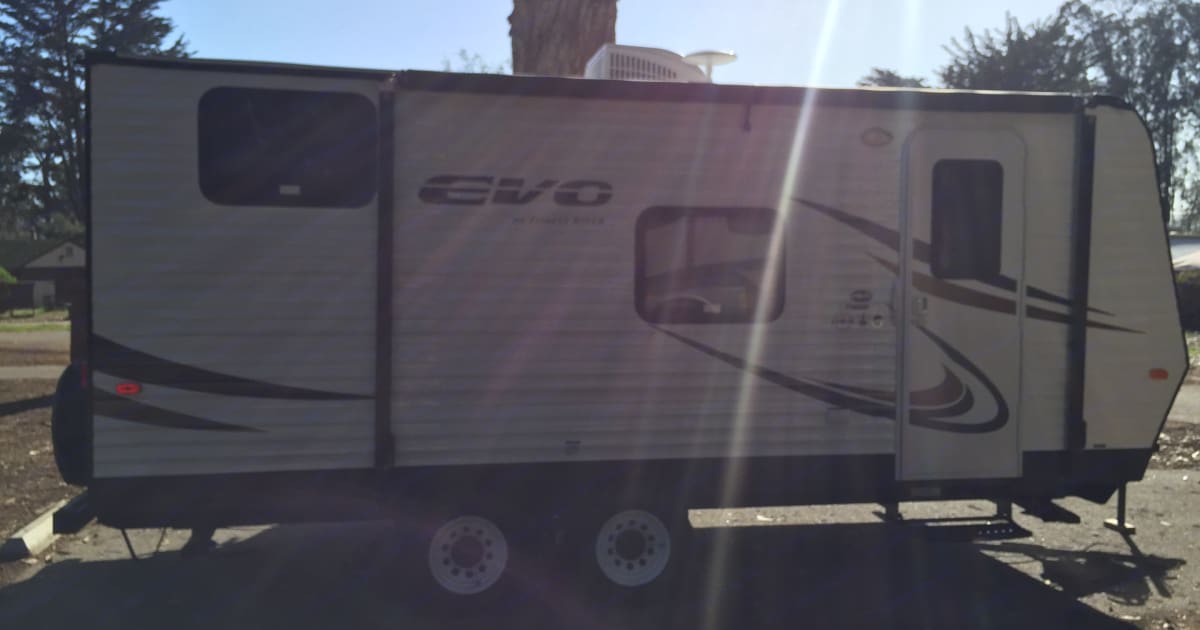 2015 Forest River Evo Travel trailer Rental in Burbank, CA | Outdoorsy