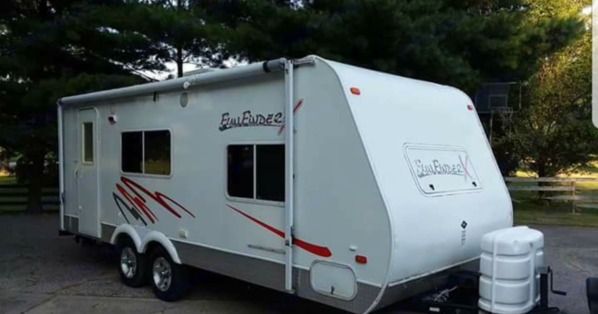 2006 Cruiser Rv Corp Fun Finder Travel trailer Rental in Gosport, IN ...