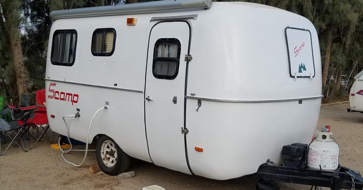 1989 Scamp 16' Deluxe Travel trailer Rental in Scottsdale, AZ | Outdoorsy