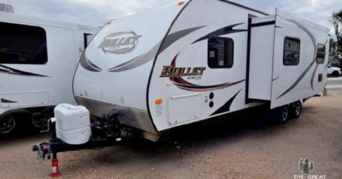 2013 Keystone Bullet Travel trailer Rental in Sacramento, CA | Outdoorsy