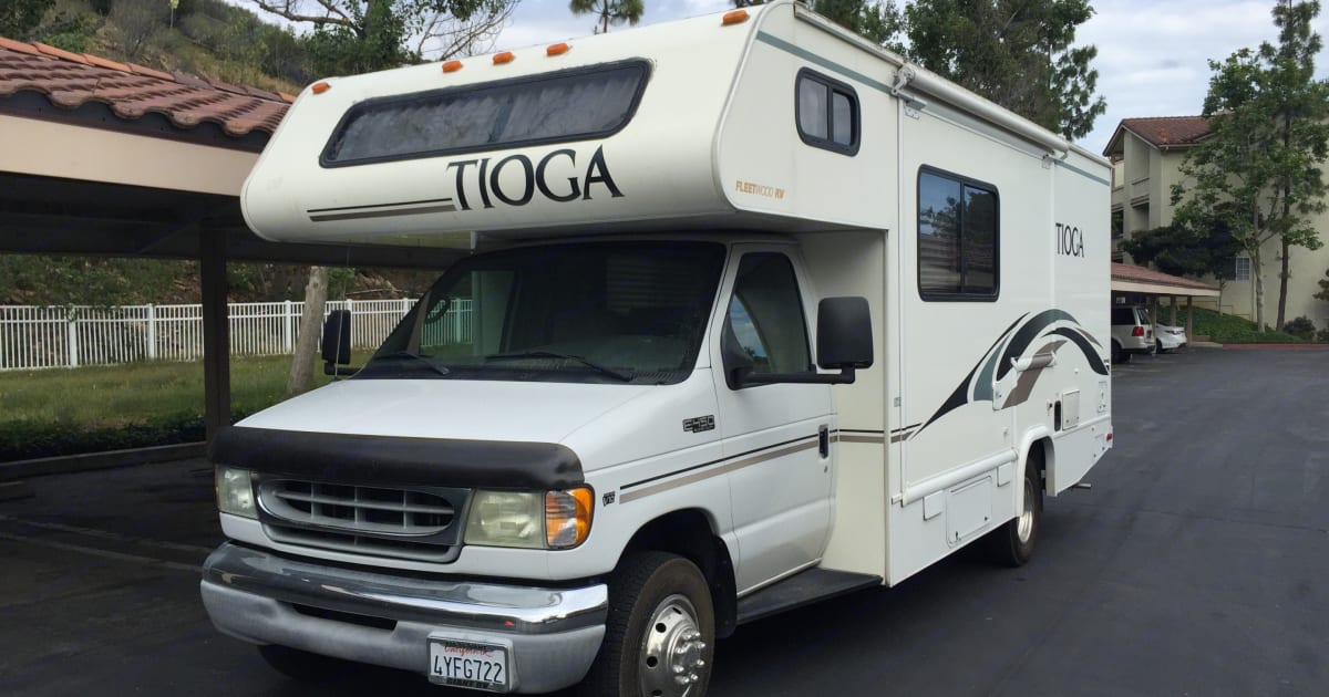 2001 Fleetwood Tioga Class C Rental in Thousand Oaks, CA | Outdoorsy