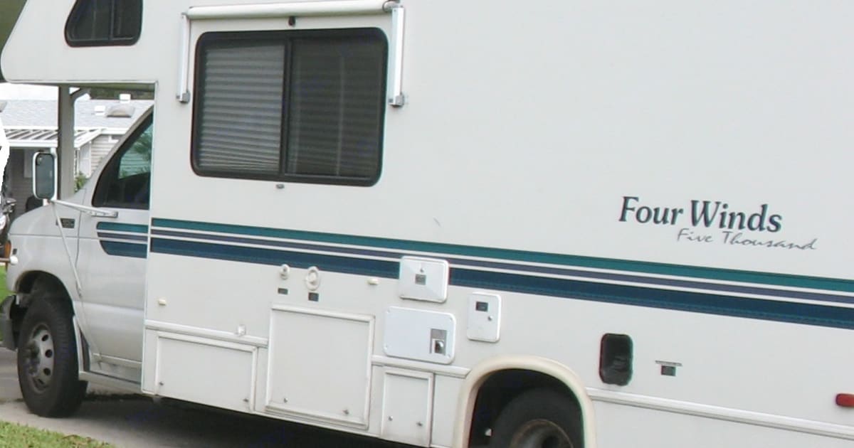 1999 Thor Motor Coach Four Winds Five Thousand Motorhome Rental in ...