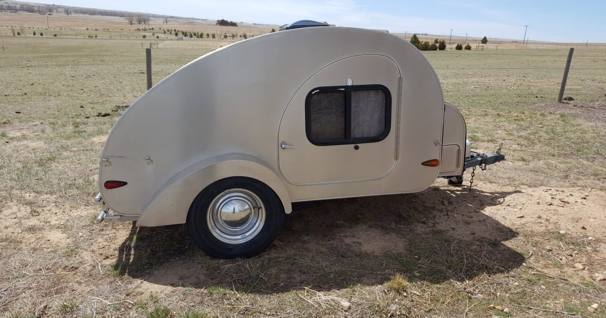 2006 Camp-Inn 550 Teardrop Travel trailer Rental in Bennett, CO | Outdoorsy