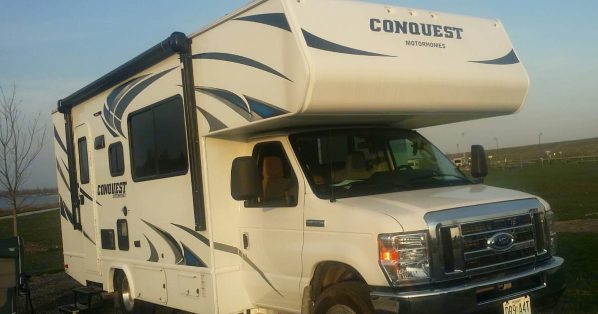 2017 Gulf Stream Conquest Class C Rental in St Peters, MO | Outdoorsy
