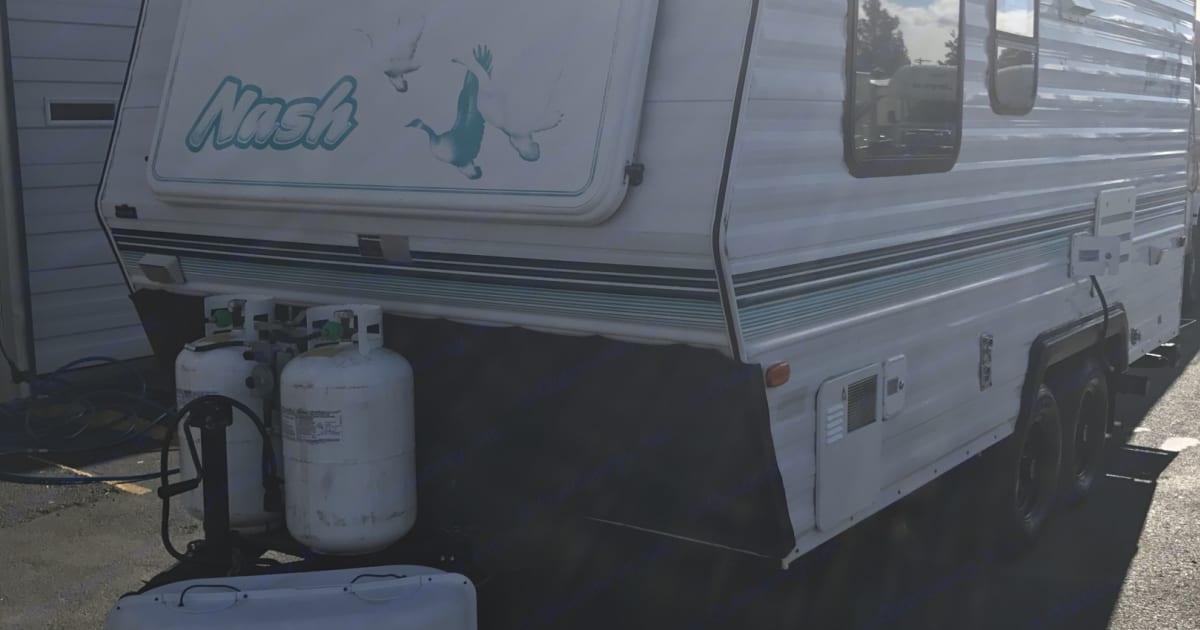 2000 nash t16 Travel trailer Rental in Bend, OR | Outdoorsy
