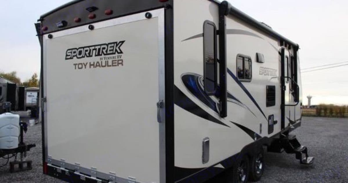 2017 Venture Rv Sporttrek Toy hauler Rental in Woodstock, ON | Outdoorsy