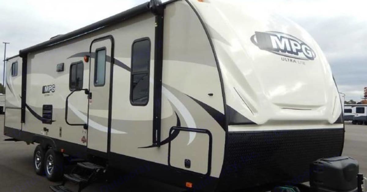 2017 mpg 2800QB Travel trailer Rental in Tacoma, WA | Outdoorsy