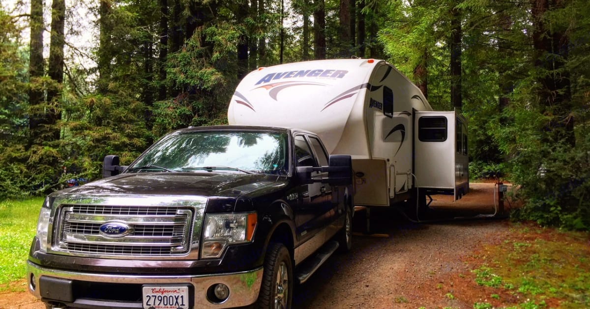 2013 Prime Time Avenger Caravane semi-remorque Rental in Fairfield, CA ...