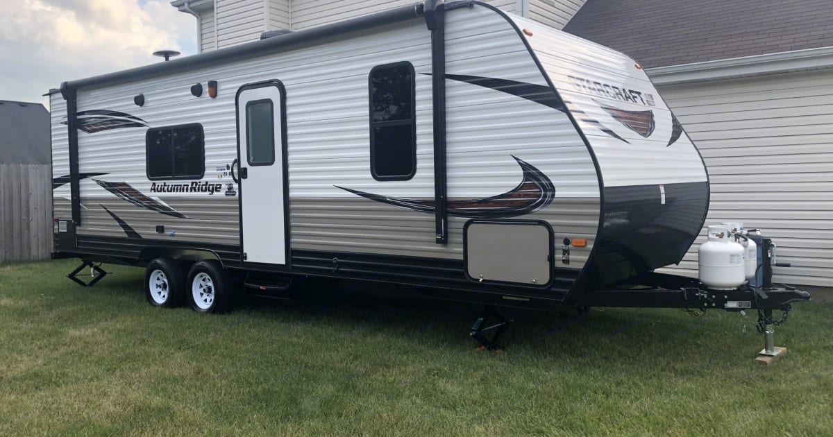 2019 Starcraft Autumn Ridge Travel trailer Rental in Joliet, IL | Outdoorsy