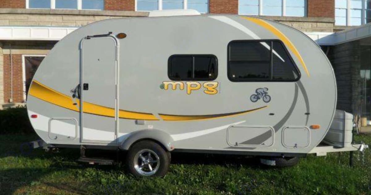 2011 Heartland Mpg Travel trailer Rental in Murfreesboro, TN | Outdoorsy