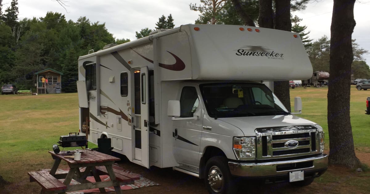 2010 Ford Forrest River Sunseeker With Slide Nr Capucine Rental in ...