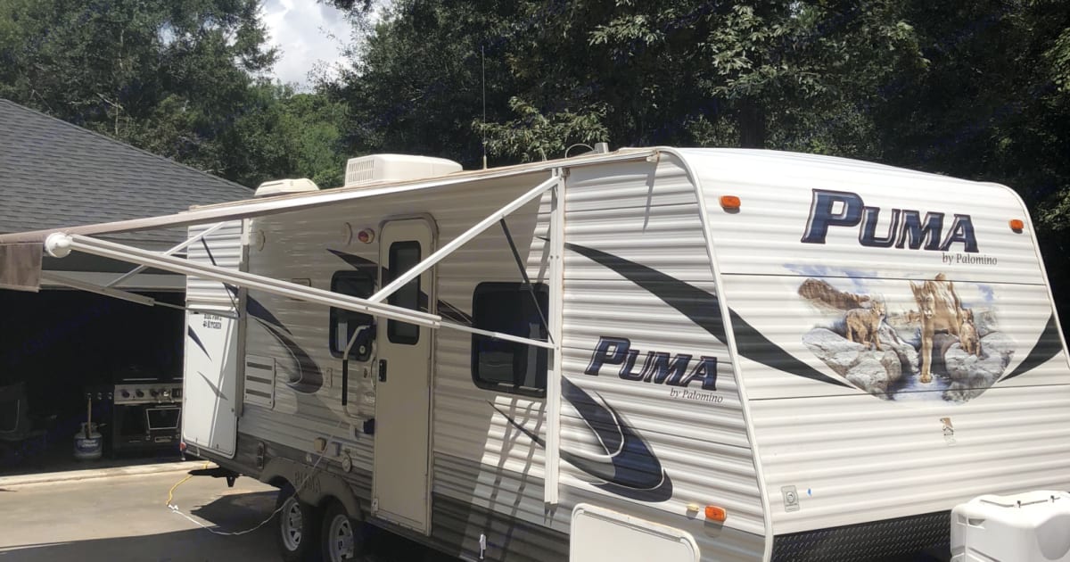 2012 Palomino Puma Caravane Rental in New Caney, TX | Outdoorsy